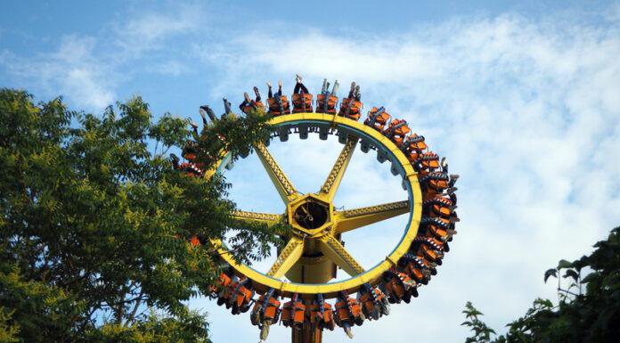 Amusement Park Ride Snaps in Half: 23 Injured | internewsgroup